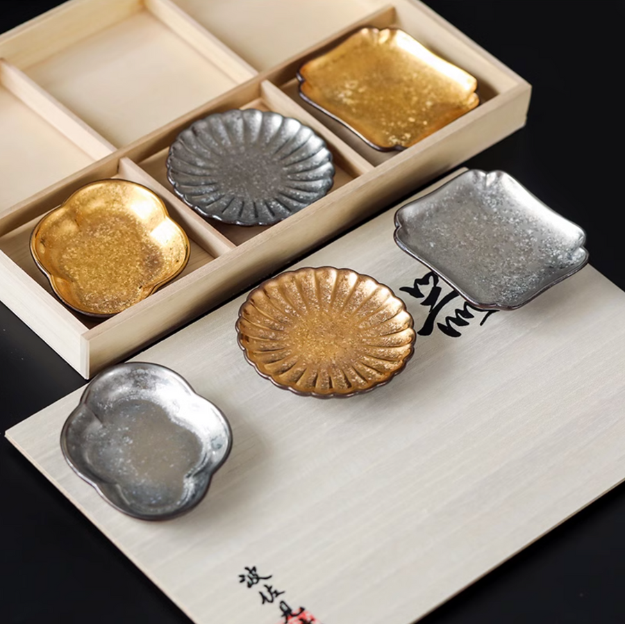Hasami Ware Toyotsu Handcrafted Gold and Silver Decorated Dessert Plat ...