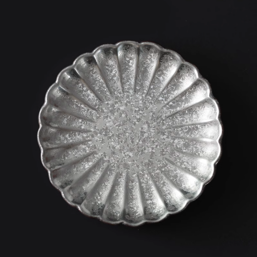 Hasami Ware Toyotsu Handcrafted Gold and Silver Decorated Dessert Plat ...